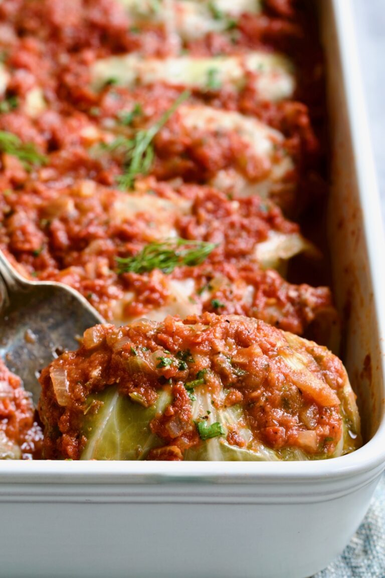 Delicious Golumpki Recipe: Traditional Polish Cabbage Rolls