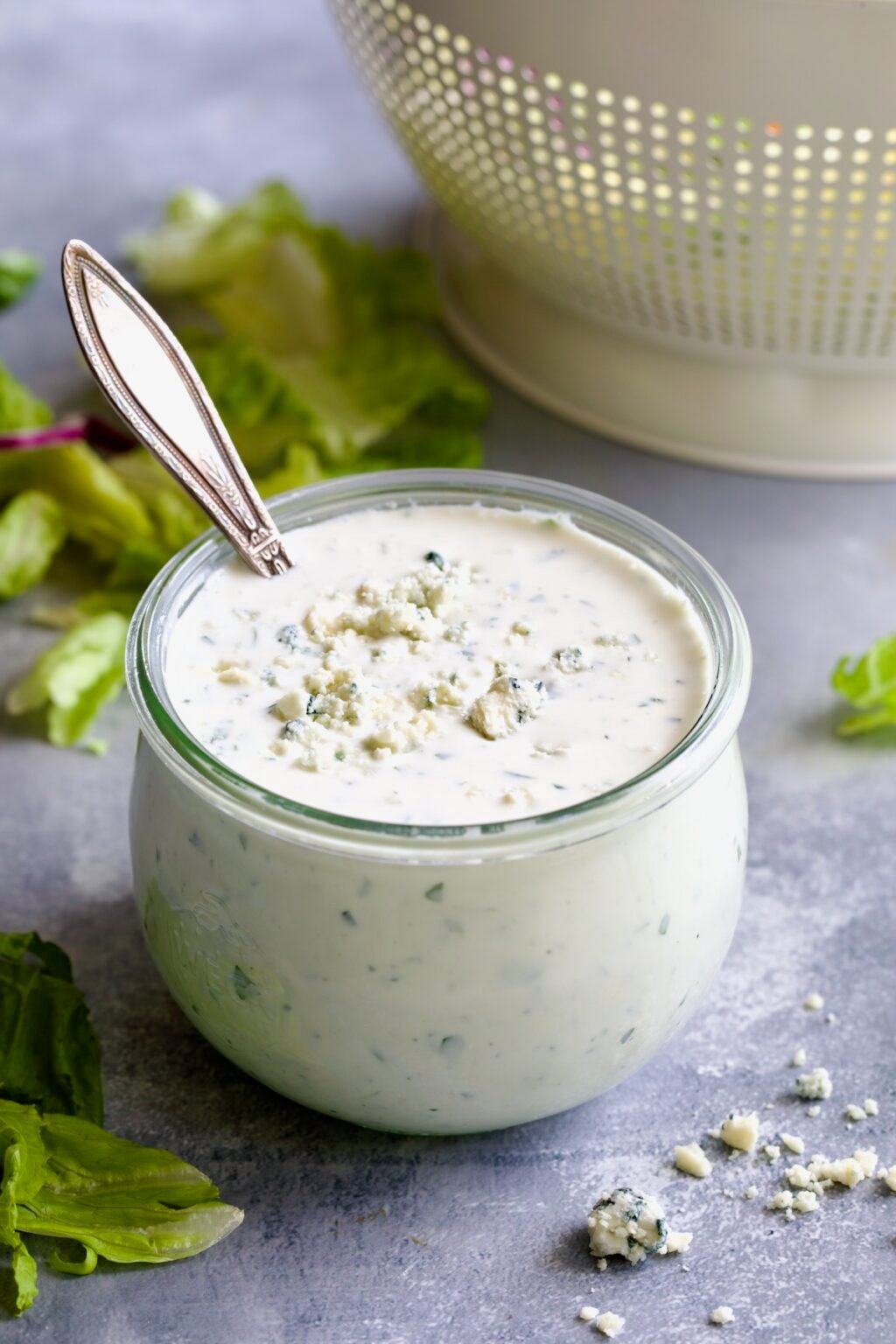 Delicious Homemade Blue Cheese Dressing Recipe