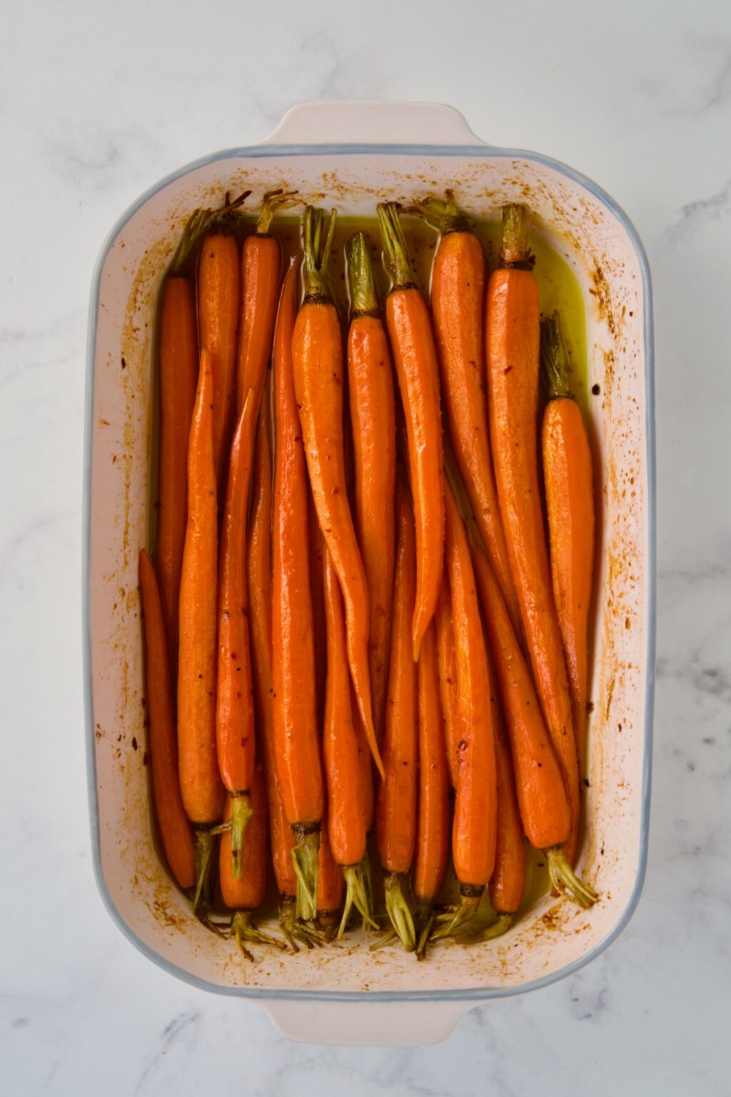 Delicious Hot Honey Carrots: Effortless and Elegant