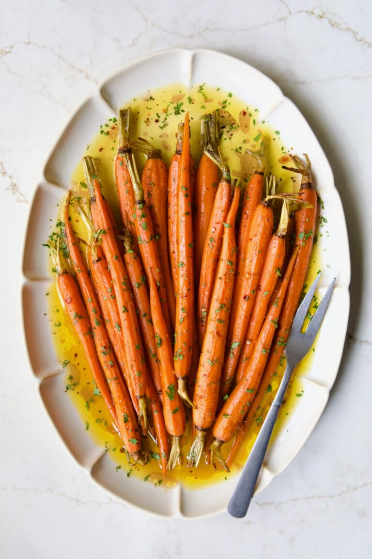 Delicious Hot Honey Carrots: Effortless and Elegant