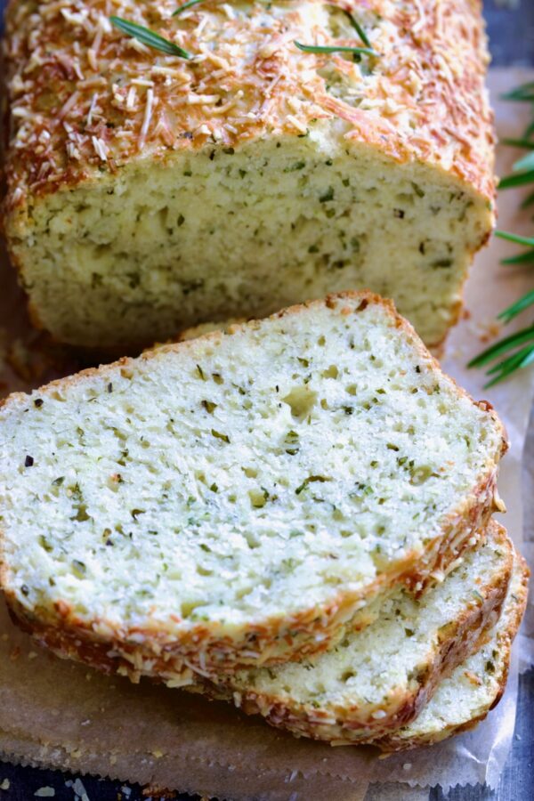Delicious Herb Bread Recipe: No Yeast or Kneading Required