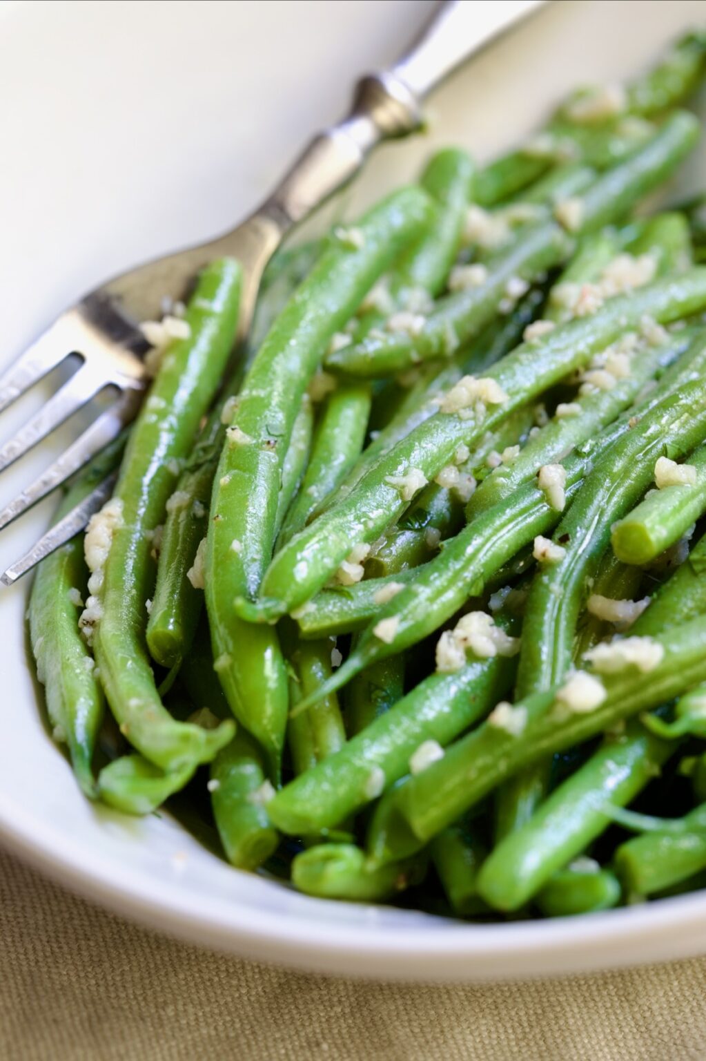 Garlic Green Beans: Perfectly Crisp and Tender