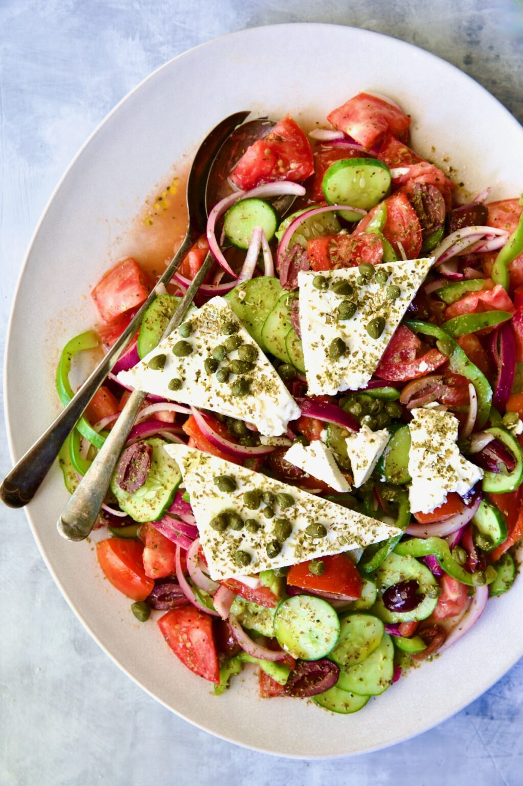 Classic Greek Salad (Horiatiki): A Taste of Greece