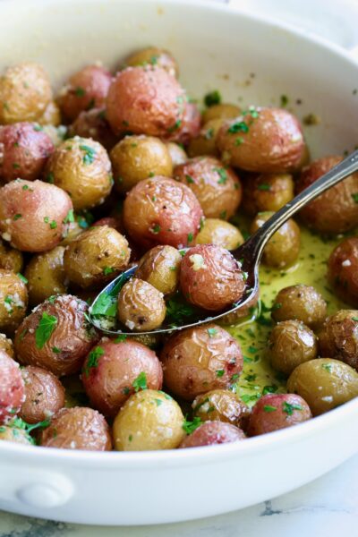 Roasted Mini Potatoes: Simple and Delicious Recipe Idea